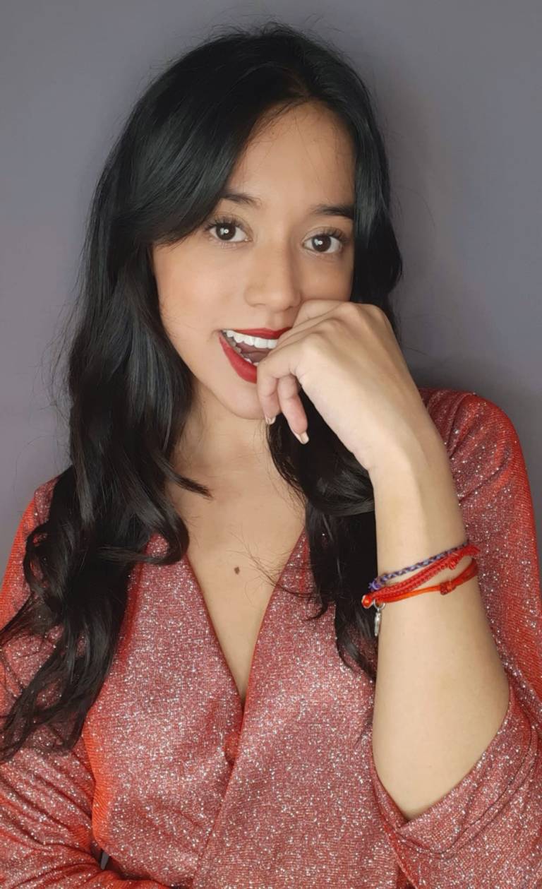 De la tragedia a la alegría: Entrevista con Lesslie Apodaca – Kinema Books